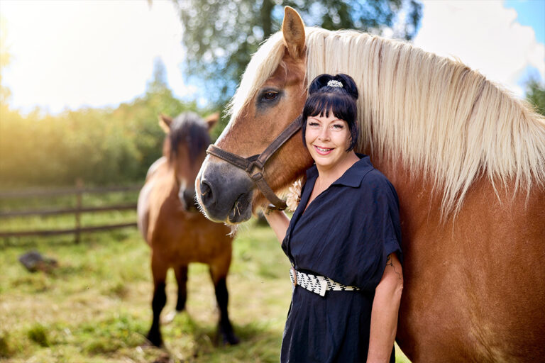Här är alla deltagare i Farmen 2025